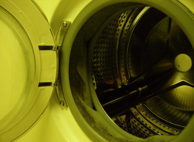 Washing Machine Overflows: Essential Repair Guide - Flood Brothers Plumbing